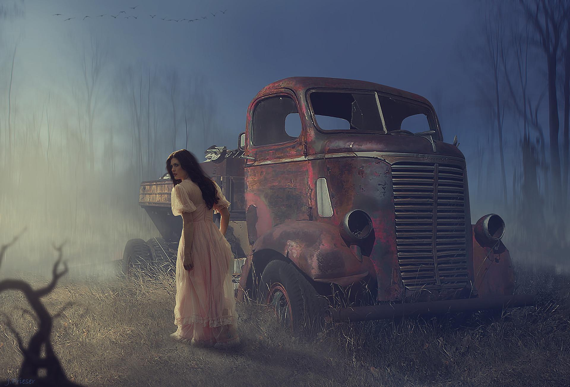 How is the Helpless Heroine Used in Modern Gothic Writing? - Charlotte ...